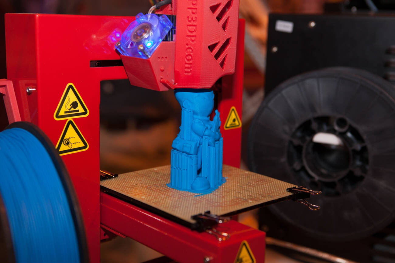 Understanding the Ironing Process in 3D Printing - MakerGeeks